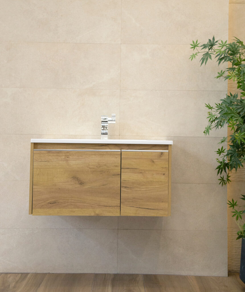 MARBELLA 80 | Castel